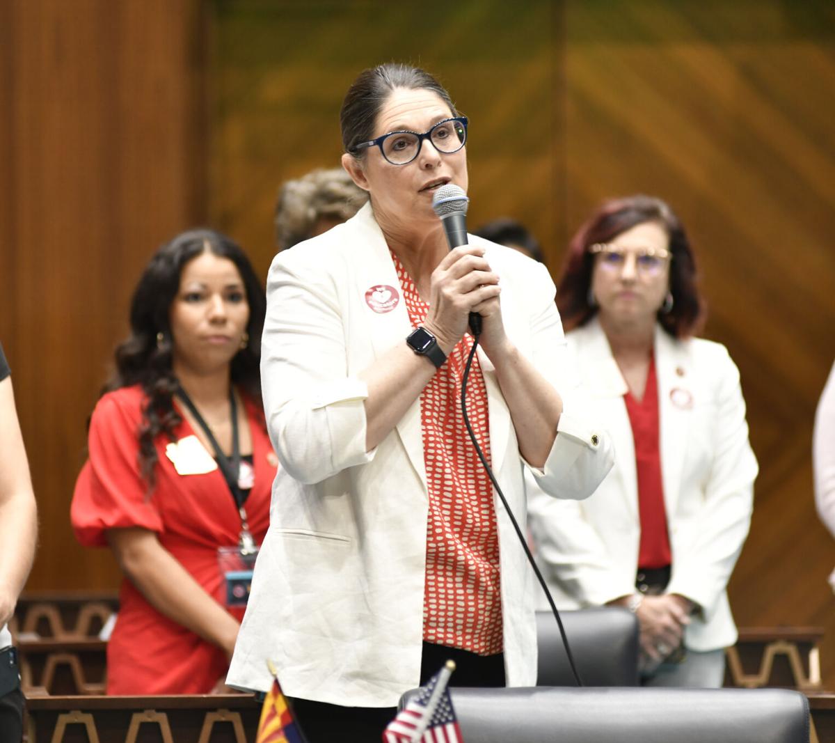 Tucson Democrat doesn't show at ethics hearing on hiding Bibles | Local ...