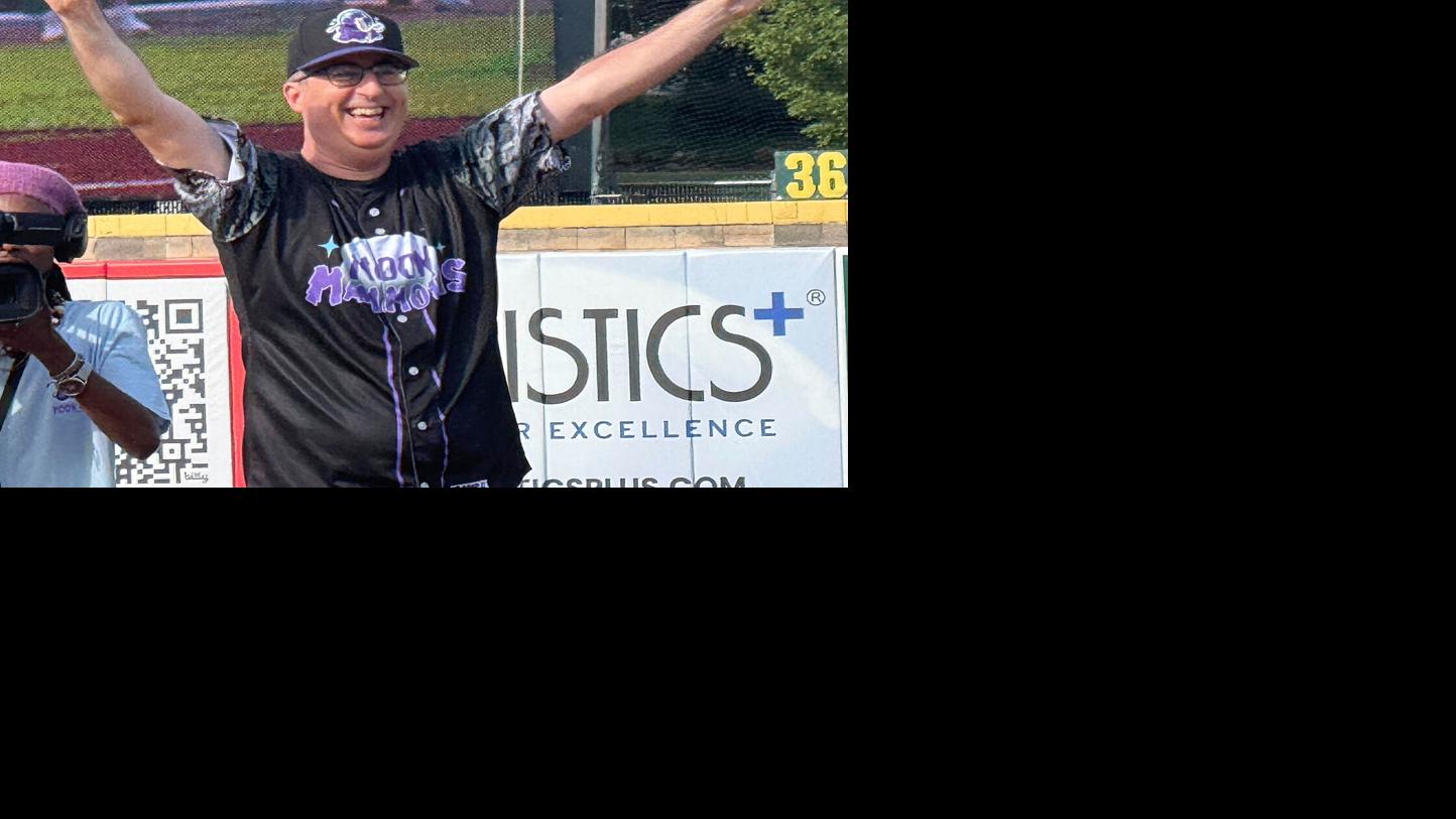 John Oliver's Erie Moon Mammoths debut in front of a record crowd