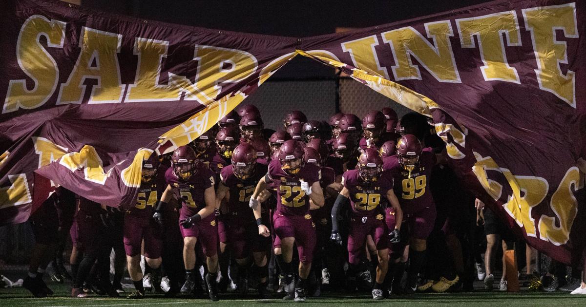 High school football: Salpointe moving through 6A bracket