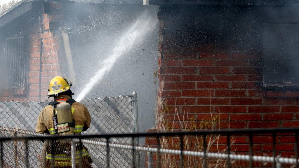 Fire crews respond to house fire on Tucson's south side