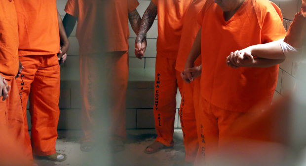 Photos: Inmates at the courthouse