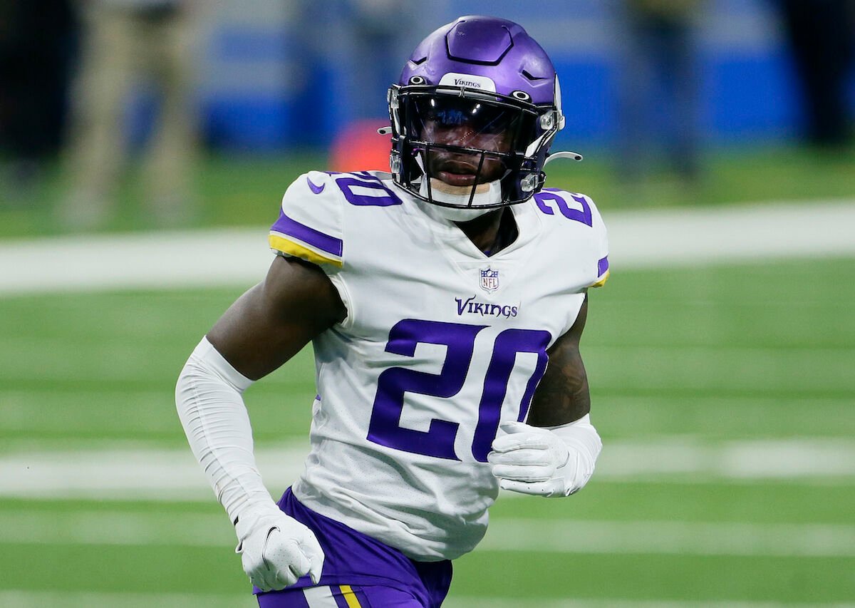 Arizona Cardinals defensive back Jeff Gladney dies in crash