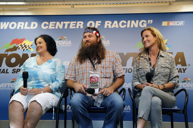 Photos: 'Duck Dynasty' sets cable television rating record ...