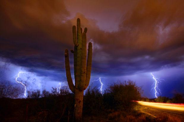 Can you feel the electricity? 55 amazing photos of Tucson lightning