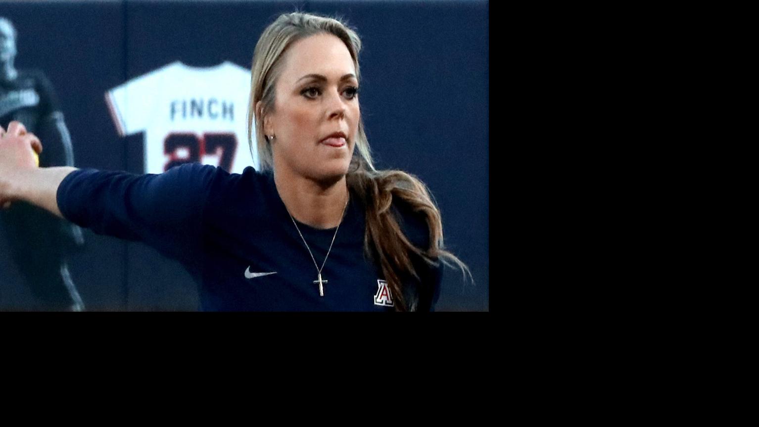 Jennie Finch, at WCWS: Mike Candrea 'is like a second father to us all ...