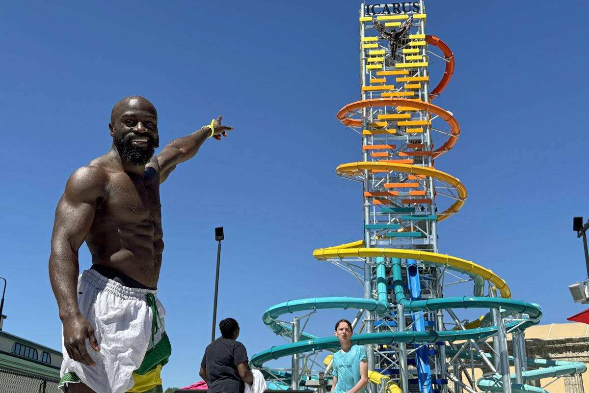 tallest water slide in wisconsin dells