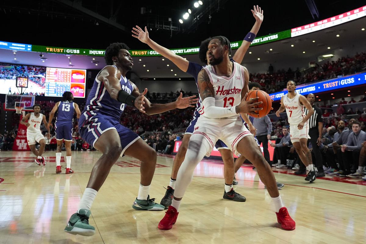 No. 12 Houston beats TCU for 7th straight victory