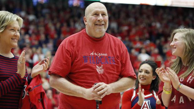 Photos: Remembering U of A basketball icon Joe Cavaleri, the "Ooh Aah Man"