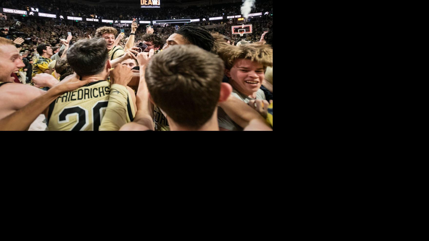 Joe Kay on court-storming, 20 years later: 'It's ridiculous'