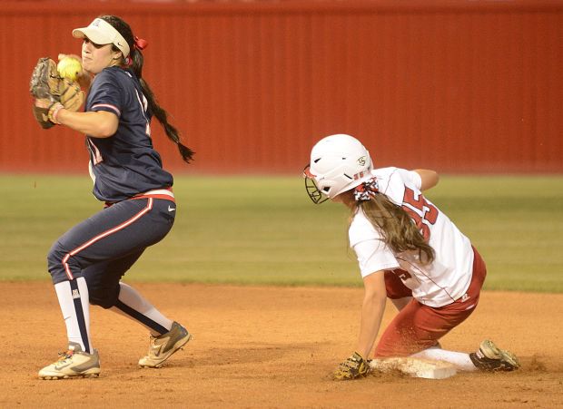 NCAA softball: Cats score early but drop Game 1 of Super Regional