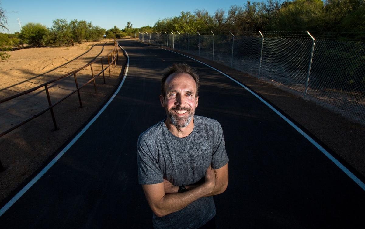 Greg Hansen: Tucson cancer survivor Tim Bentley is a man on the run