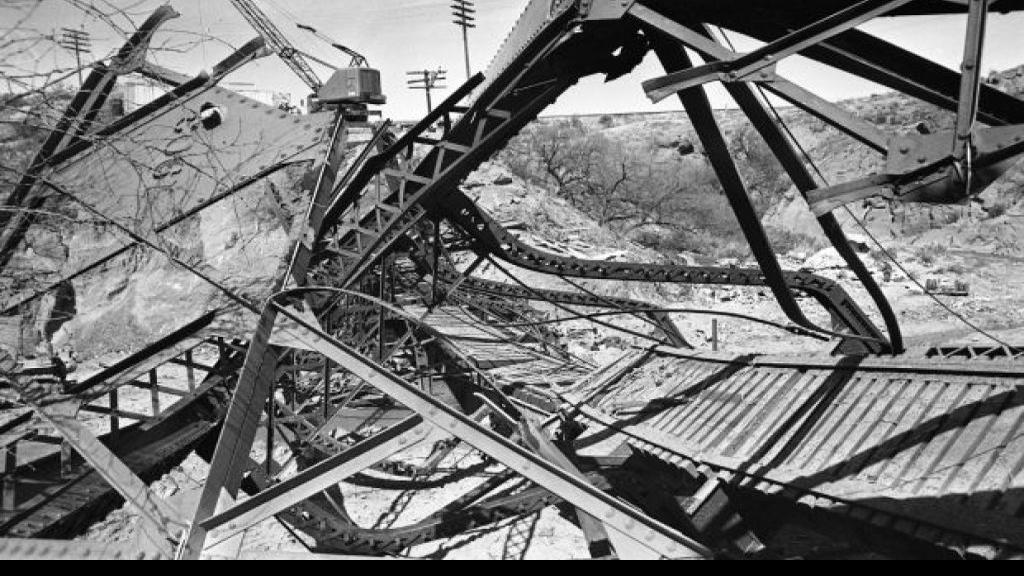 Throwback Thursday: Damaged railroad bridge replaced | East Side ...