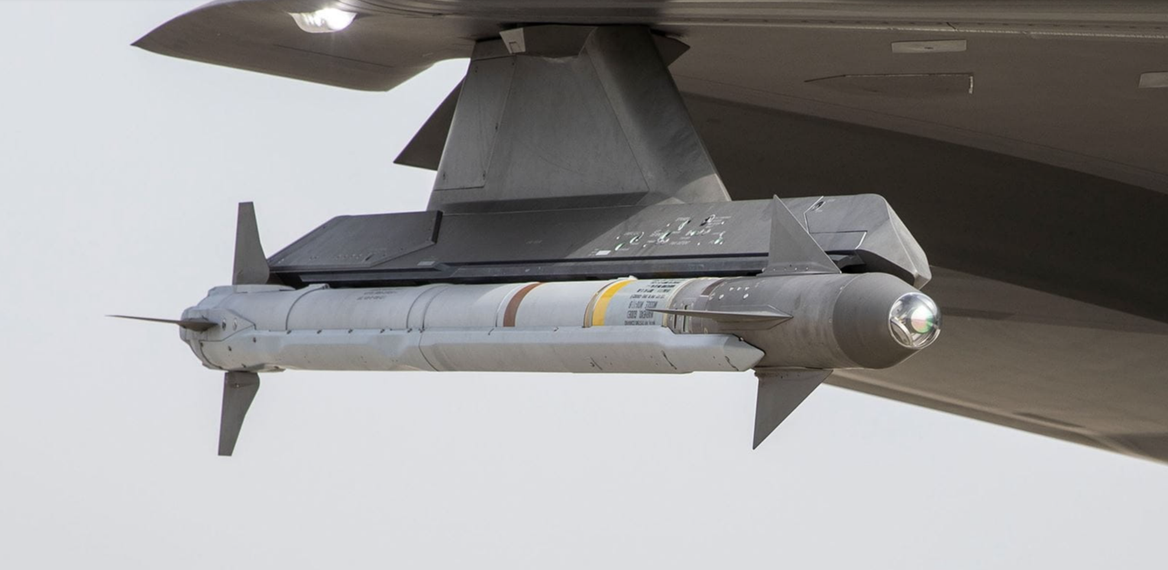 Big military contracts rolling in for Raytheon in Tucson