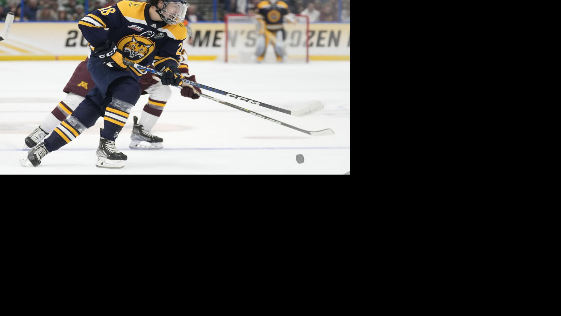 Quinnipiac's Sam Lipkin to AHL's Tucson Roadrunners