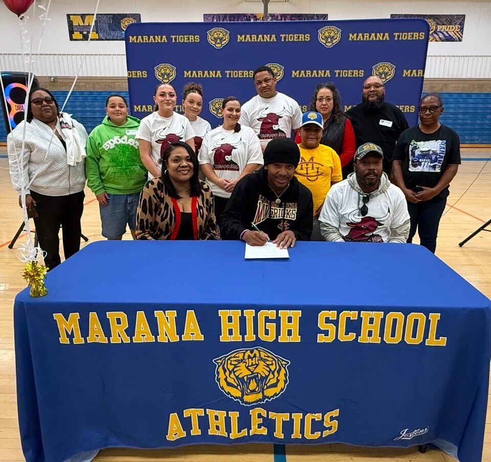 Tucson-area athletes sign deals on National Signing Day