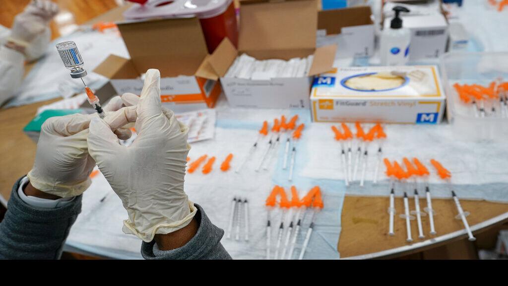 Virus update: 9 charts that show how Arizona is coping with COVID-19 ...