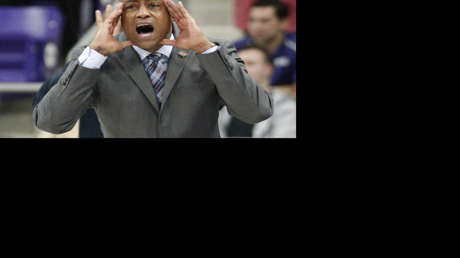 First-year coach Rodney Terry has faith — and facilities — to rebuild ...