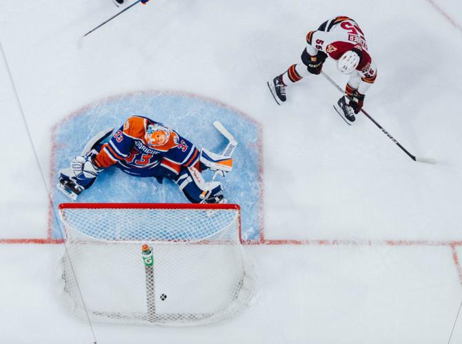 Quinnipiac's Sam Lipkin to AHL's Tucson Roadrunners