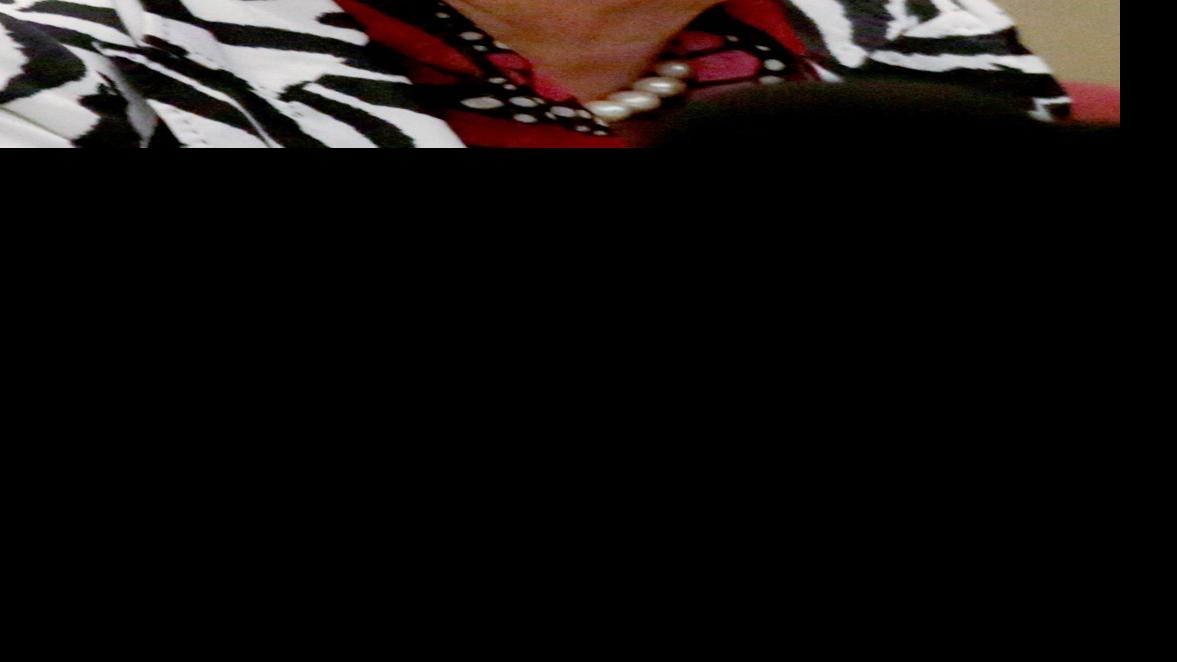 UA President Ann Weaver Hart takes job with DeVry, school FTC is suing