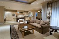 Live the fanciest life in this $7M Tucson mansion