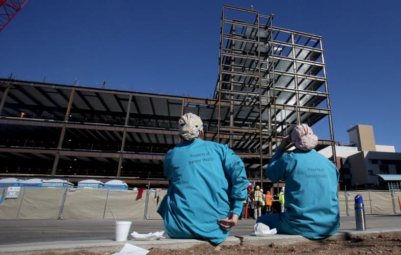 Ironworkers top off new Banner tower in Tucson