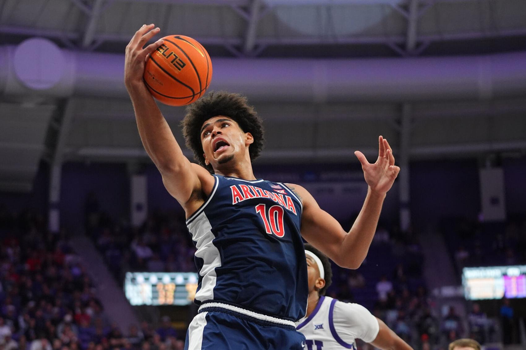 Koa Peat helps Arizona basketball cope with physical TCU
