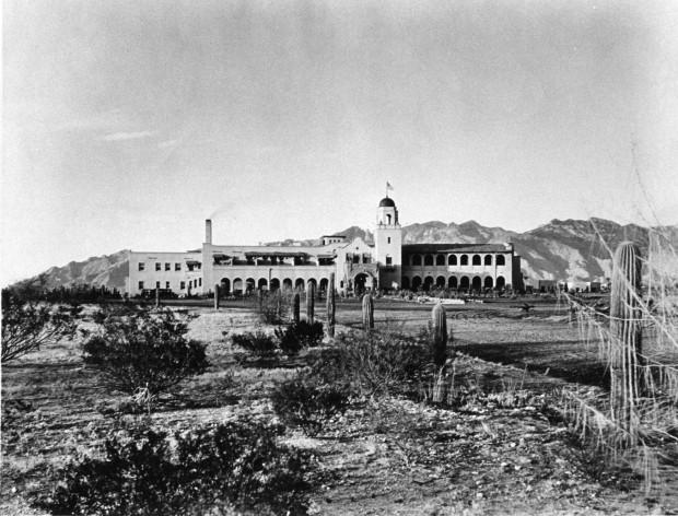 El Con building demolished