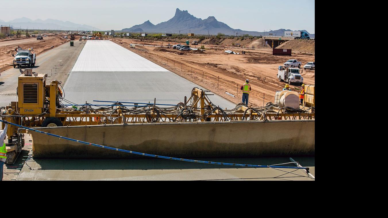 Photos: New six-lane freeway section takes shape on I-10