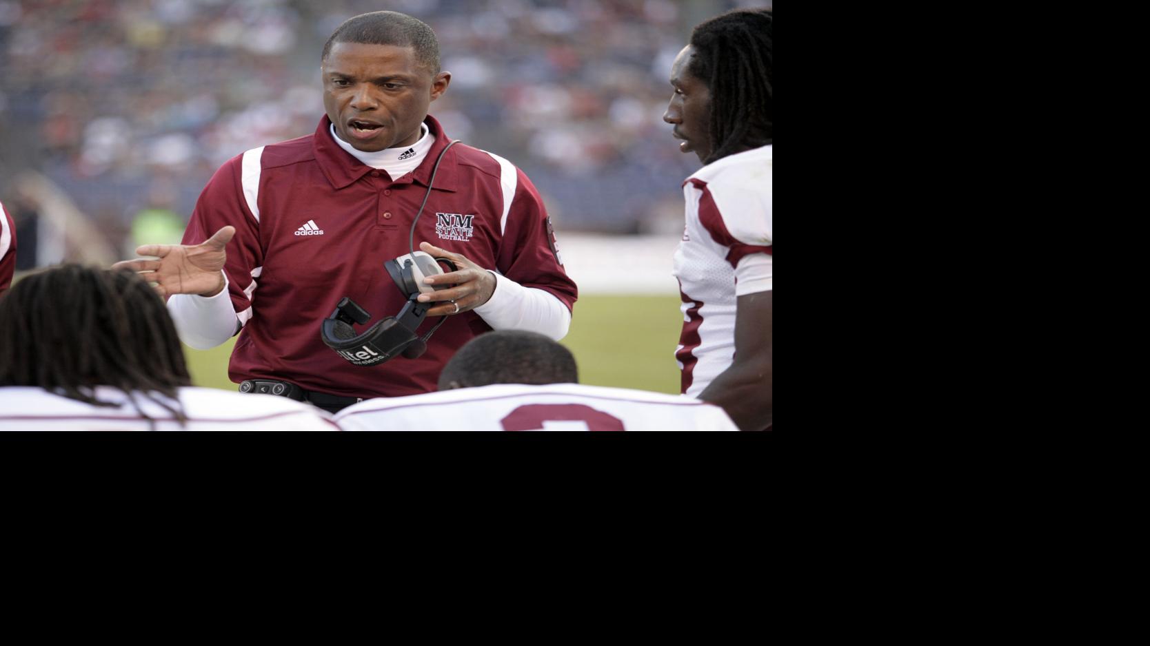 Wildcats make DeWayne Walker's hire official; veteran will coach ...