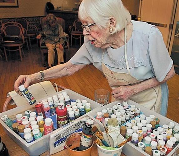 Murals display seniors' artwork