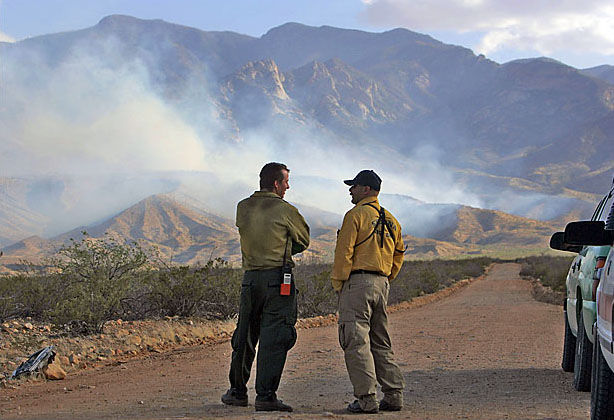 Escaped fire scorches 1,000 acres on Mount Graham