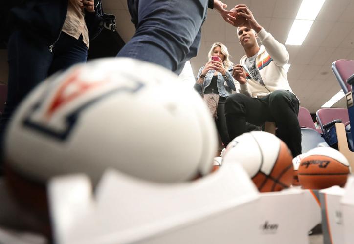 Arizona hoops alumni Frye, Jefferson dish ahead of Red-Blue | Men's ...