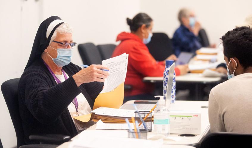 Tucson migrant-aid program seeks community support | Border | tucson.com