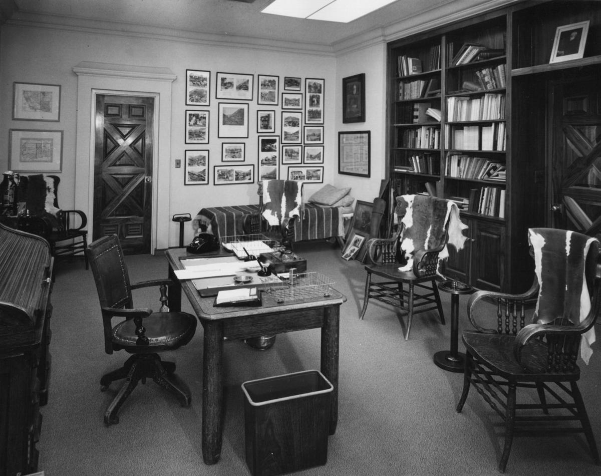 Photos: Offices with a personal touch in 1960