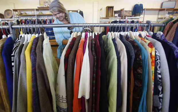 Buffalo Trading Post opens west of Tucson