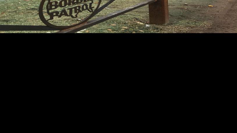 Steller column: Pointless razor wire makes border unsafe for residents ...