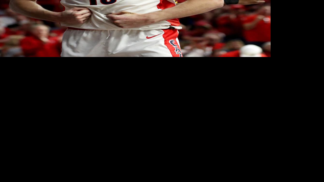 Arizona's Azuolas Tubelis named to 15-player Oscar Robertson Trophy ...