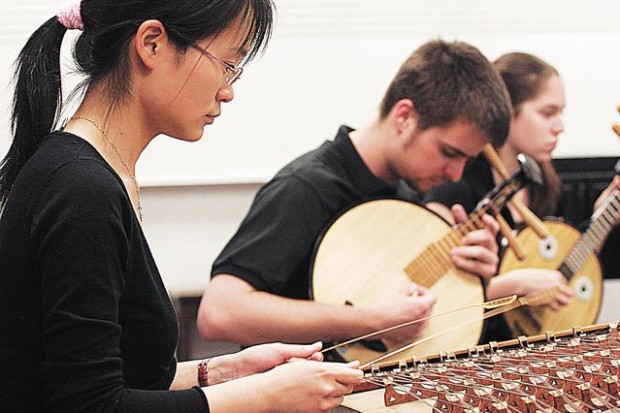 'Silk and bamboo' jam set by ensemble