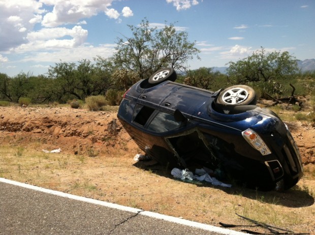 Low-speed rollover crash kills man in Three Points