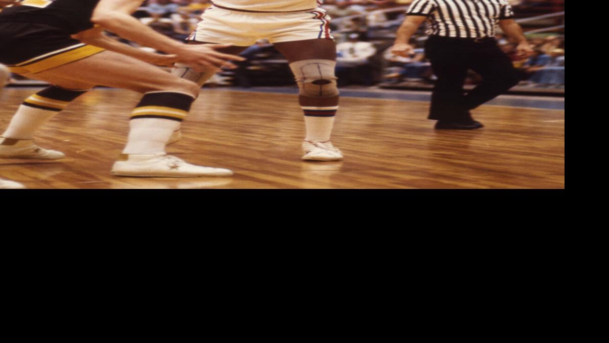 Hansen's Top Teams, No. 80: Bob Elliott, talented cast put 1975-76 ...