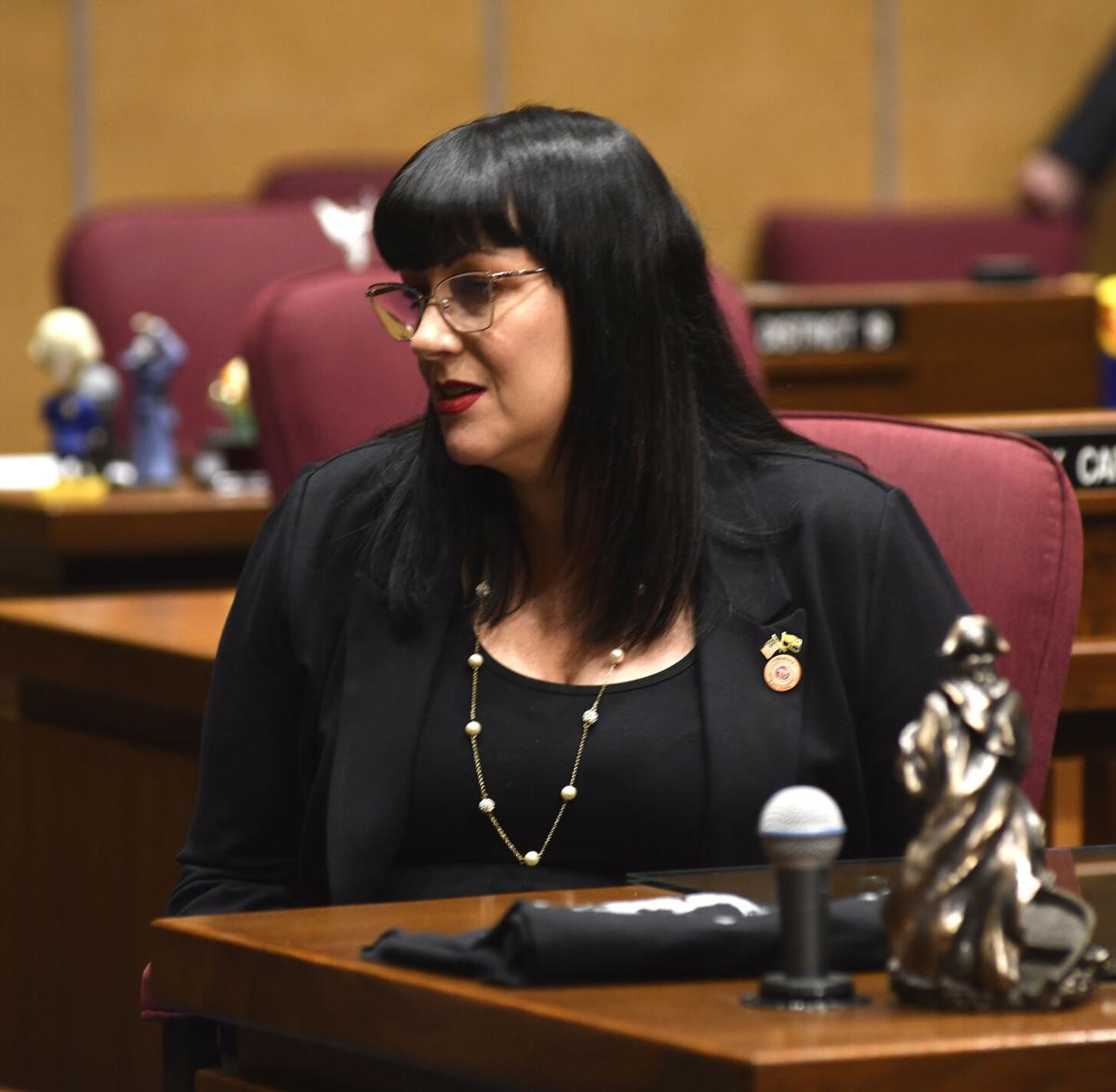 Activist launches recall drive vs. Tucson GOP Sen. Justine Wadsack