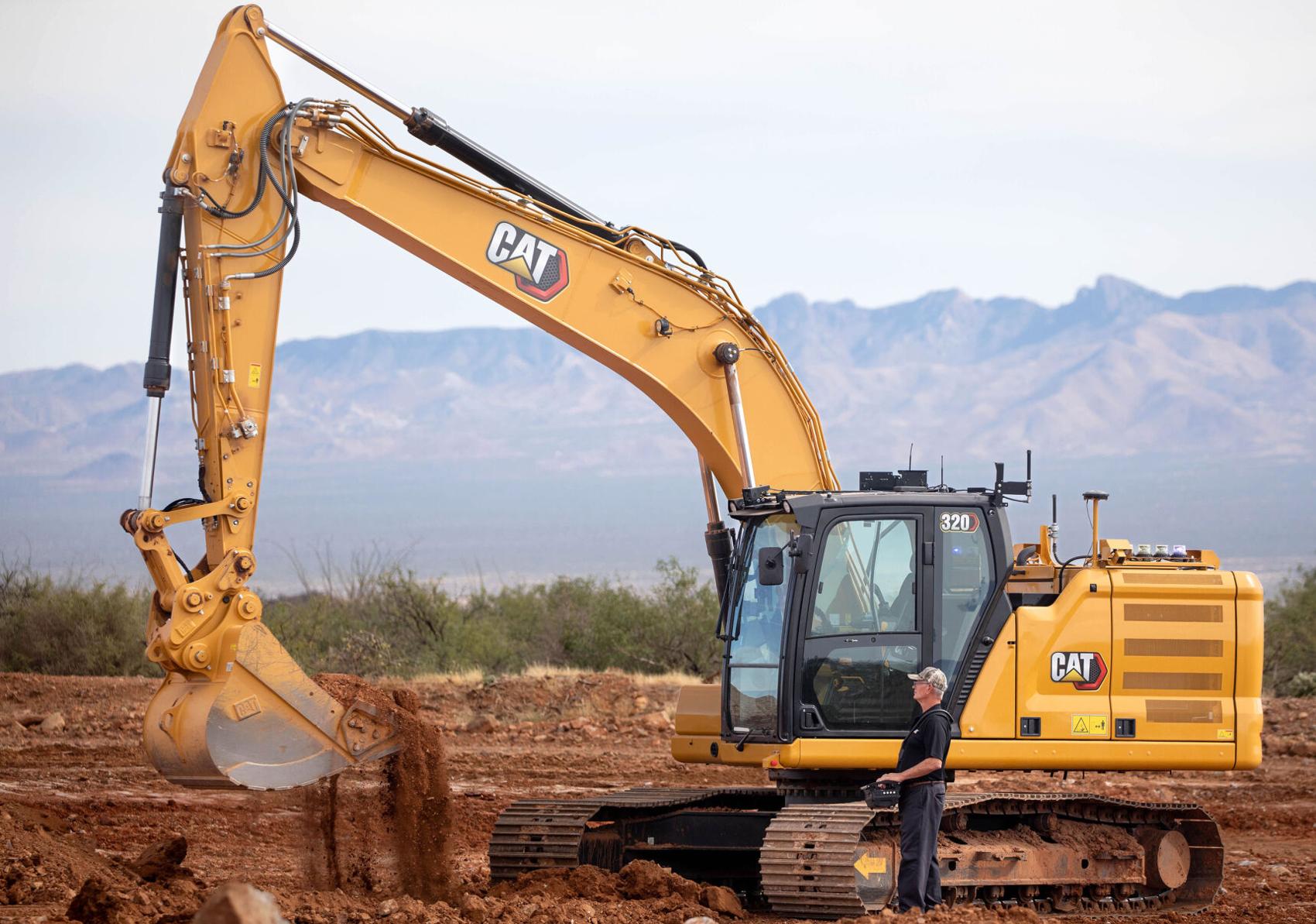 Caterpillar shows off new tech at Tucson-area training site