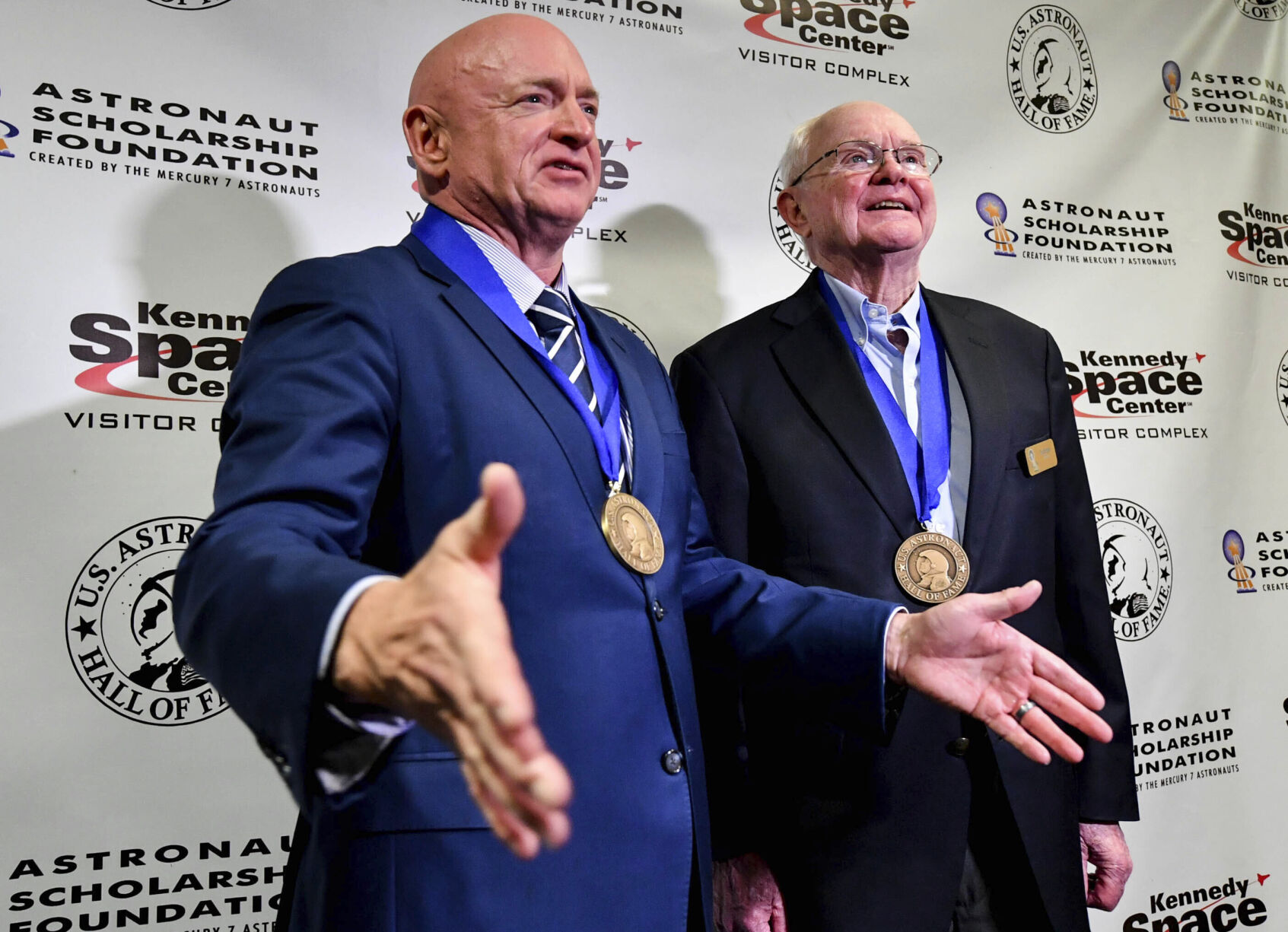 Arizona Sen. Mark Kelly inducted into Astronaut Hall of Fame