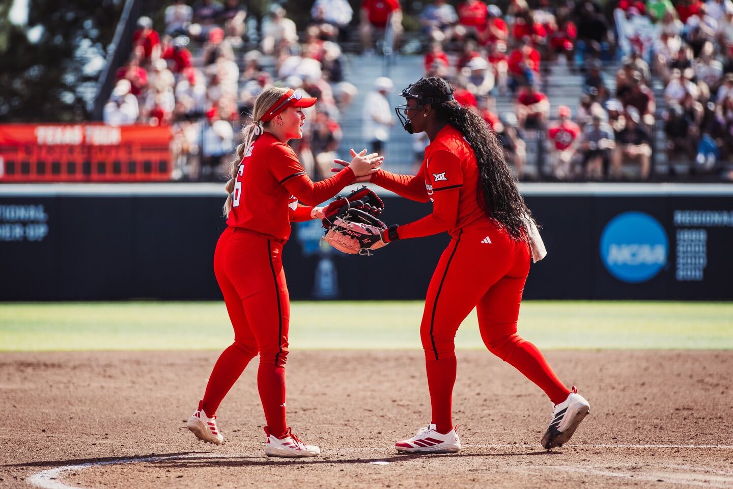 No. 2 Texas Tech strikes back after Arizona softball's win