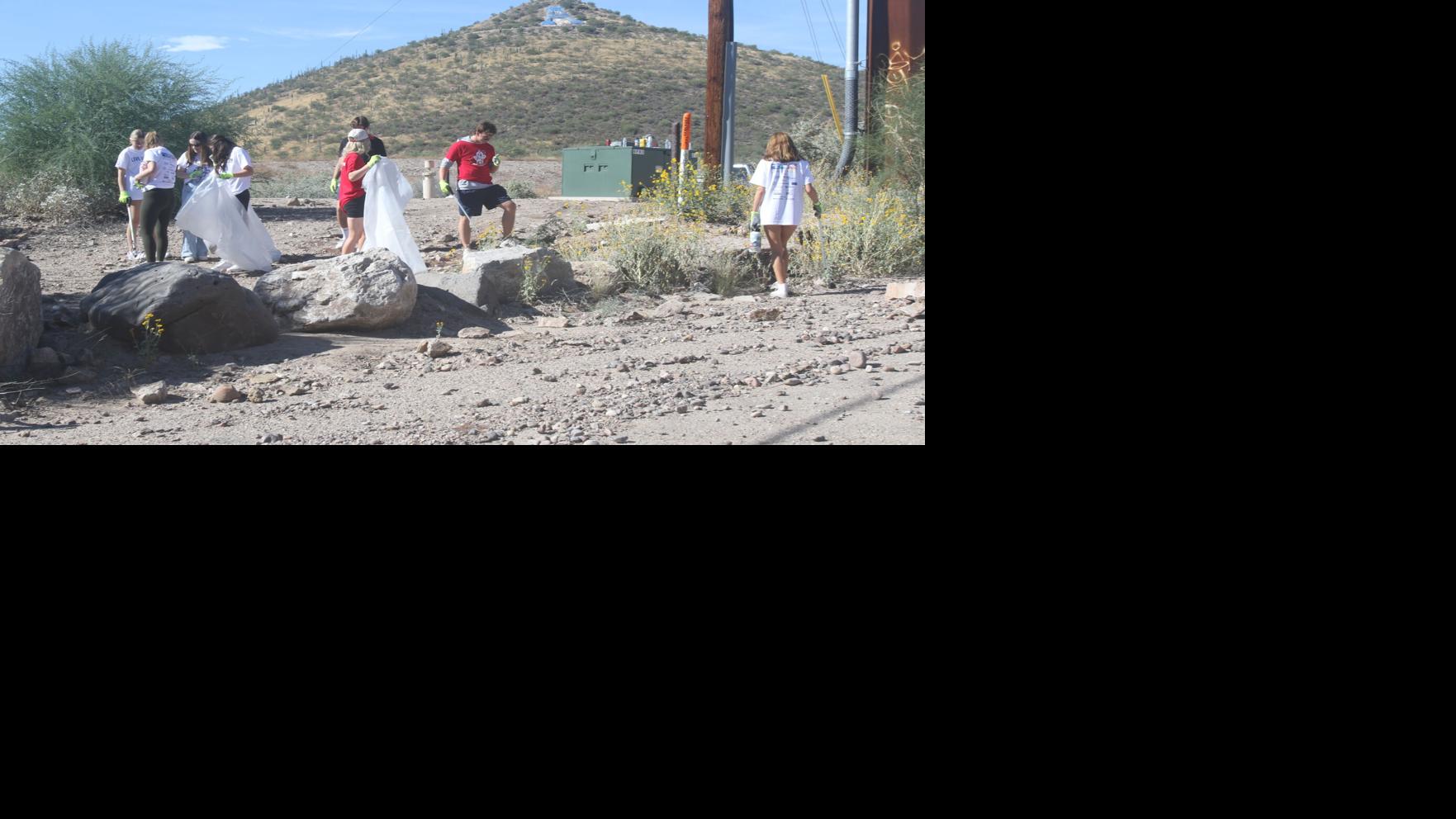 Tucson volunteers turn out in droves for community projects