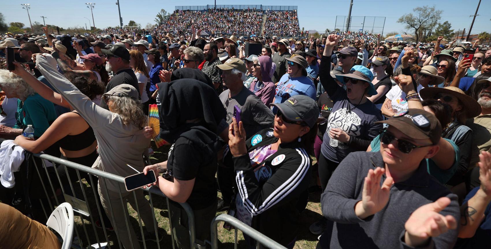 Thousands turn out in Tucson for Bernie Sanders, AOC rally