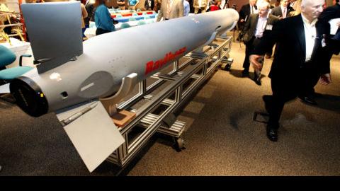 Raytheon wins $251M to produce Tomahawk cruise missiles | Business ...