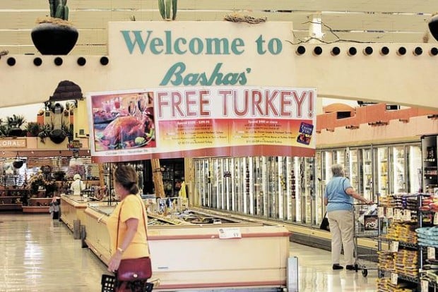 Bashas' closing temporarily