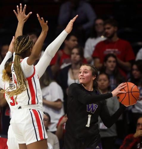 Isis Beh, Helena Pueyo lead Arizona to 3-OT victory over UW | Women's ...