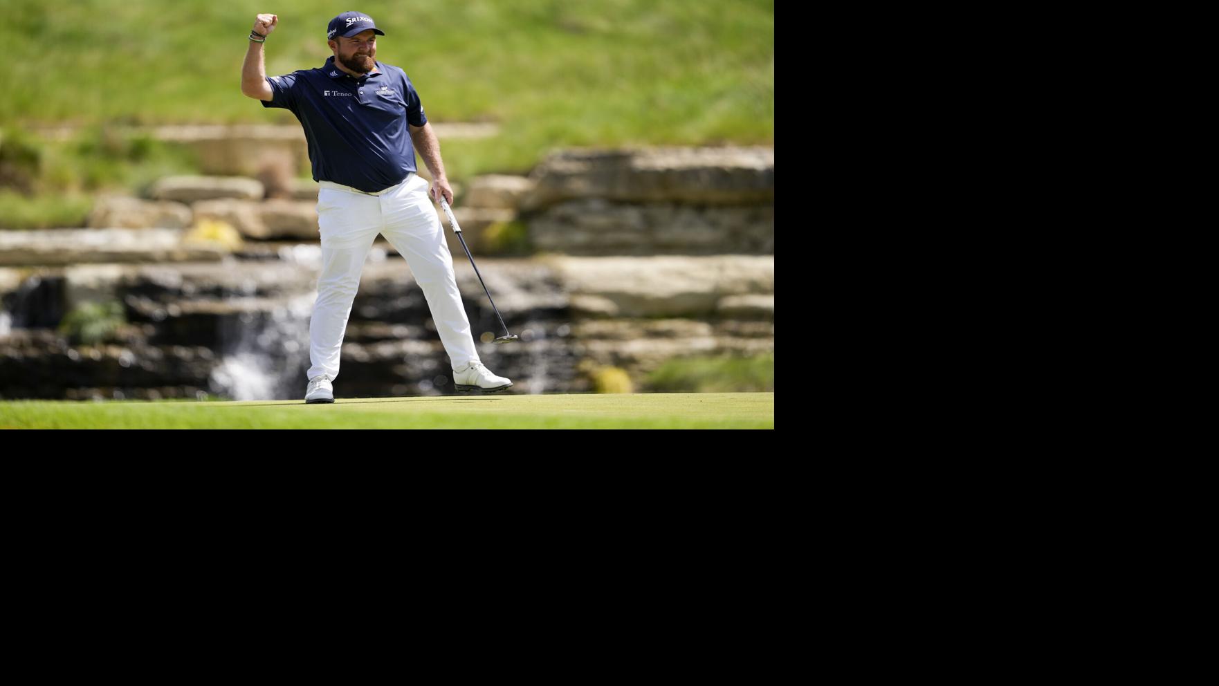 Lowry ties major championship with third-round 62 at PGA